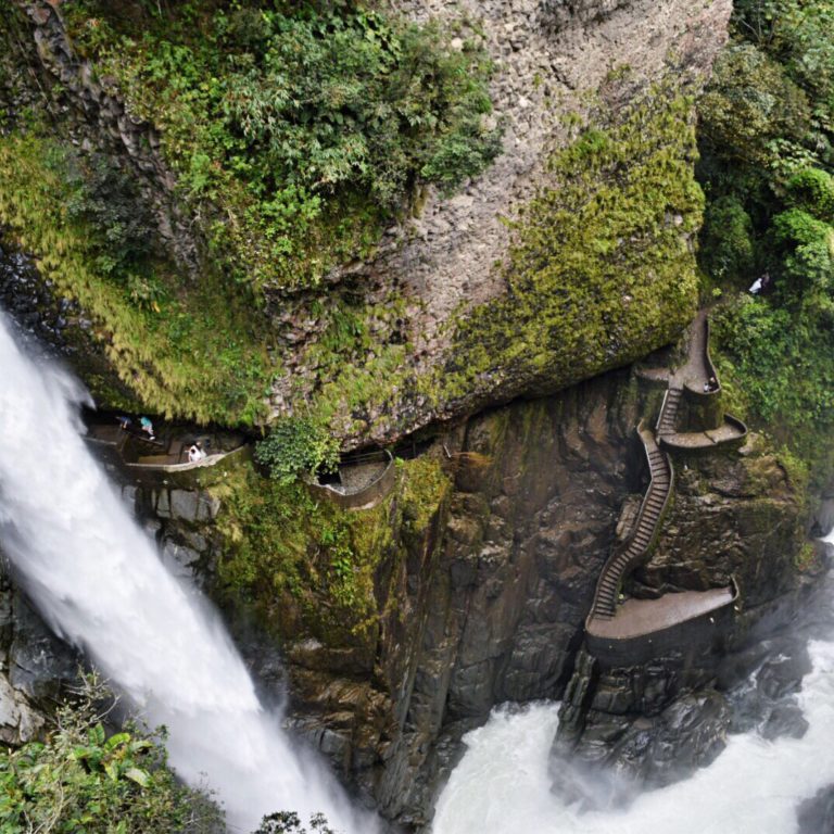 A GRINGO'S GUIDE TO CHILEAN ETIQUETTE - Gringa Journeys