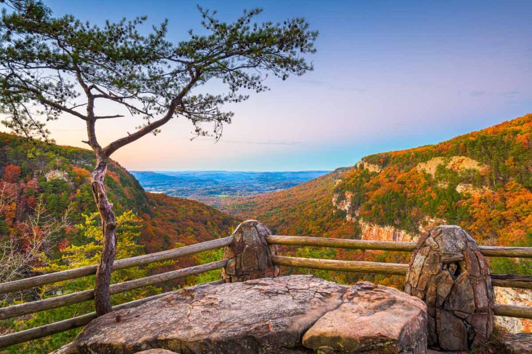 The 16 Most Beautiful Places to See Fall Foliage in Georgia