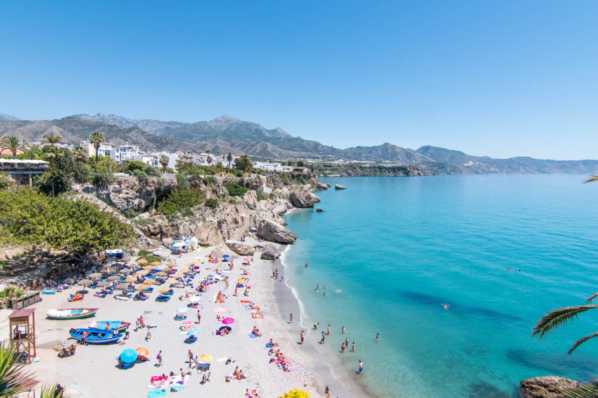 Spain or Italy: Which Country Should You Visit?