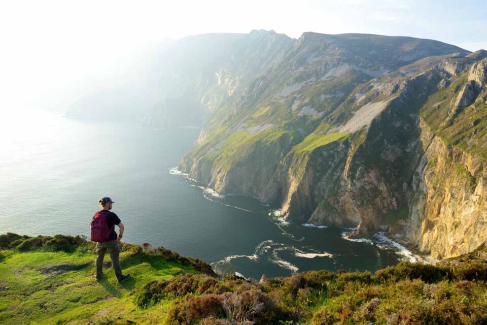 The Ultimate Ireland Packing List: What to Wear and More!
