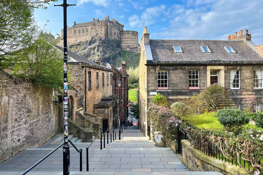 The 25 Best Books About Scotland to Read Before Your Trip